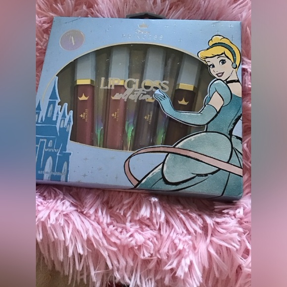 Disney | Makeup | New Disney Limited Edition Princess 4 Lip Gloss ...